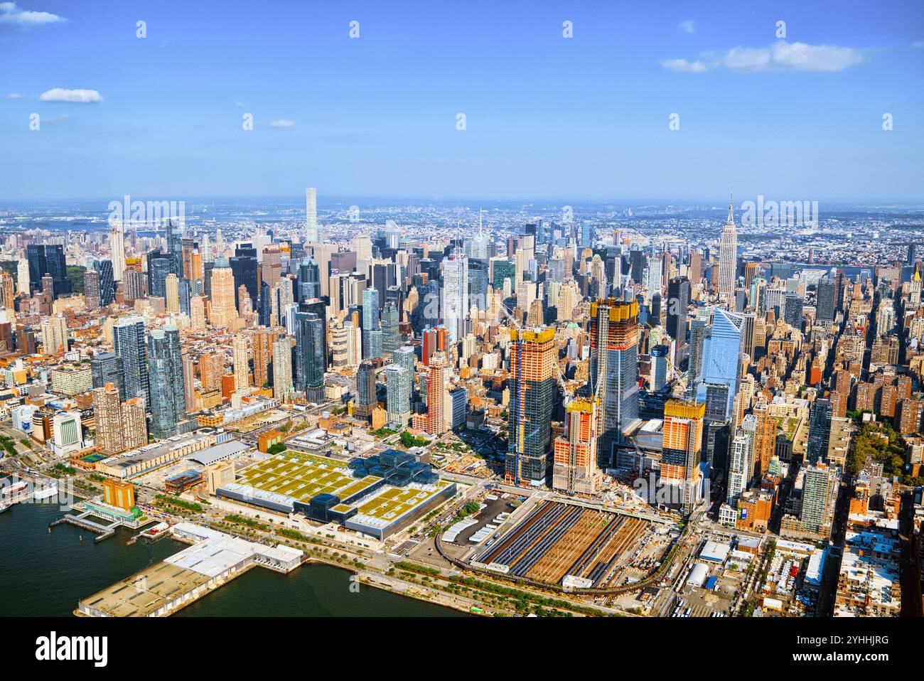 Birds eye view seaport hi-res stock photography and images - Alamy
