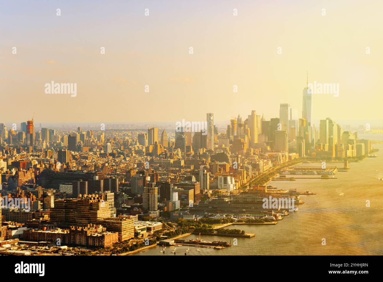 Upper manhattan from helicopter hi-res stock photography and images - Alamy