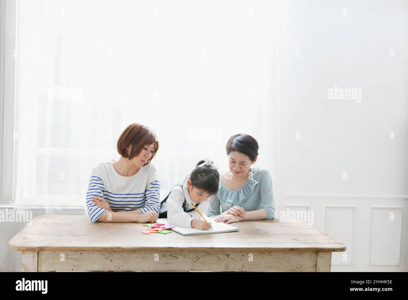 Studying english hi-res stock photography and images - Alamy