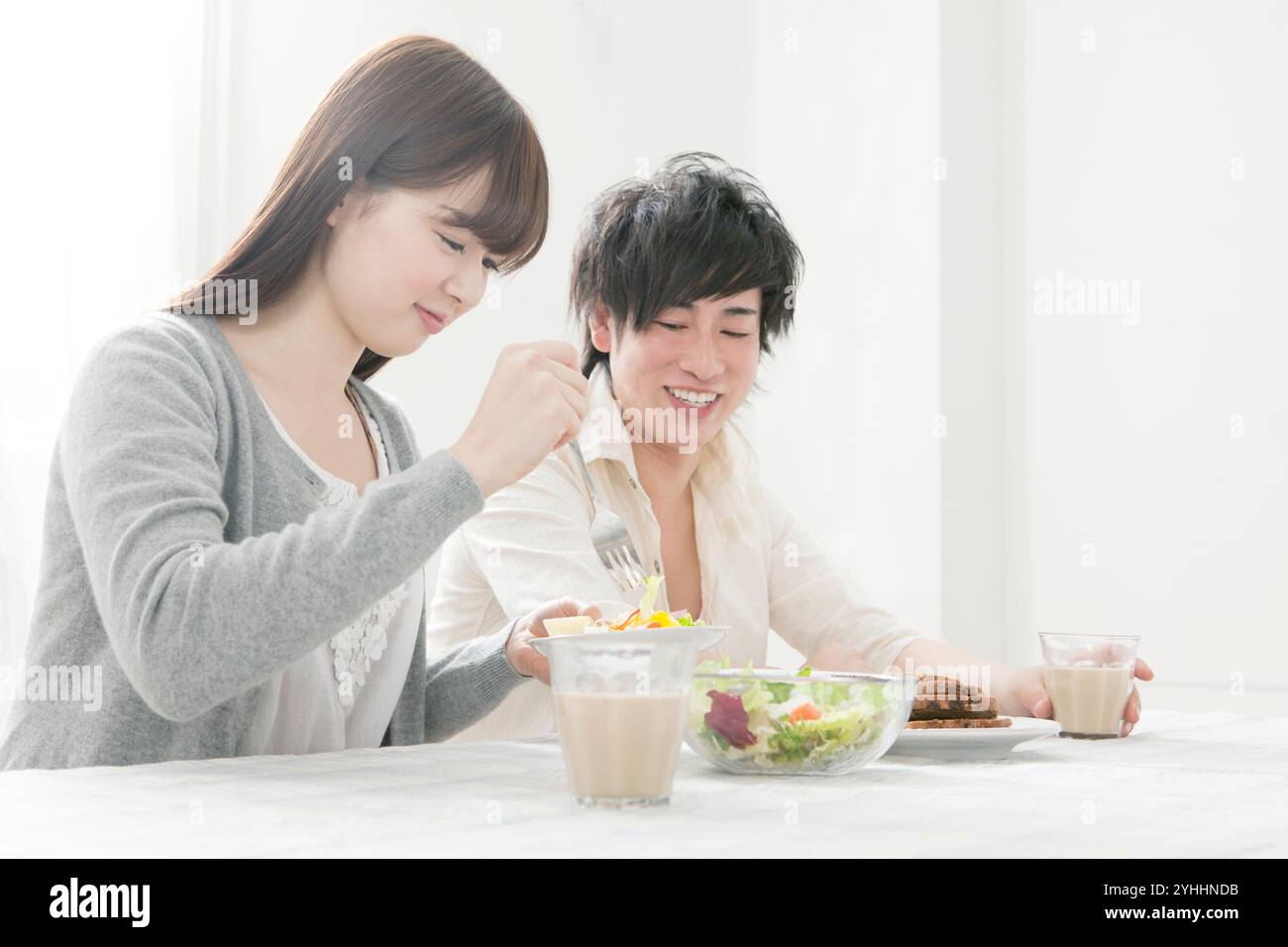 Man eating out of woman body hi-res stock photography and images - Alamy