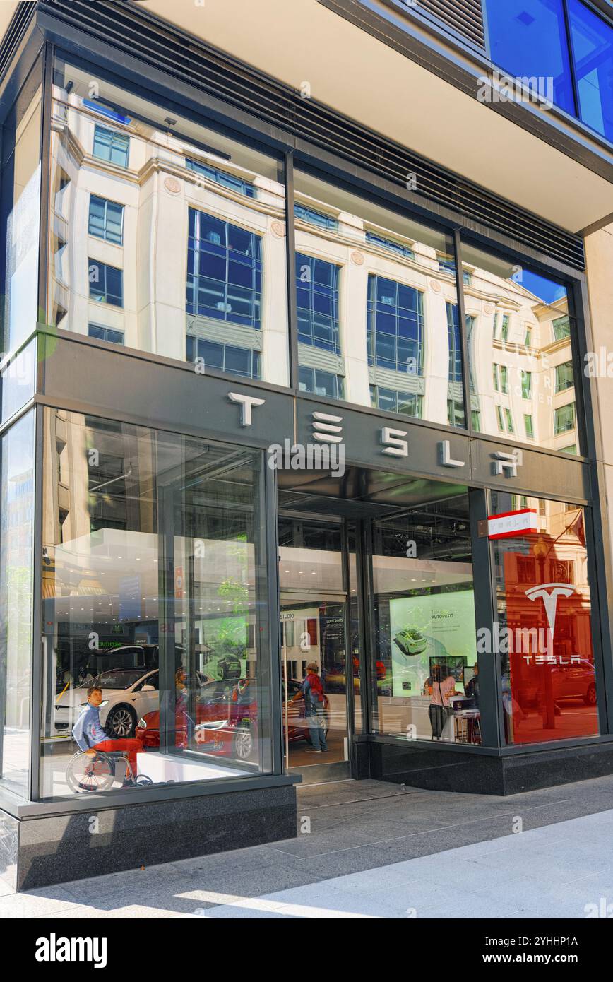 Washington, DC, USA - September 09,2017 : Urban cityscape of Washington ...