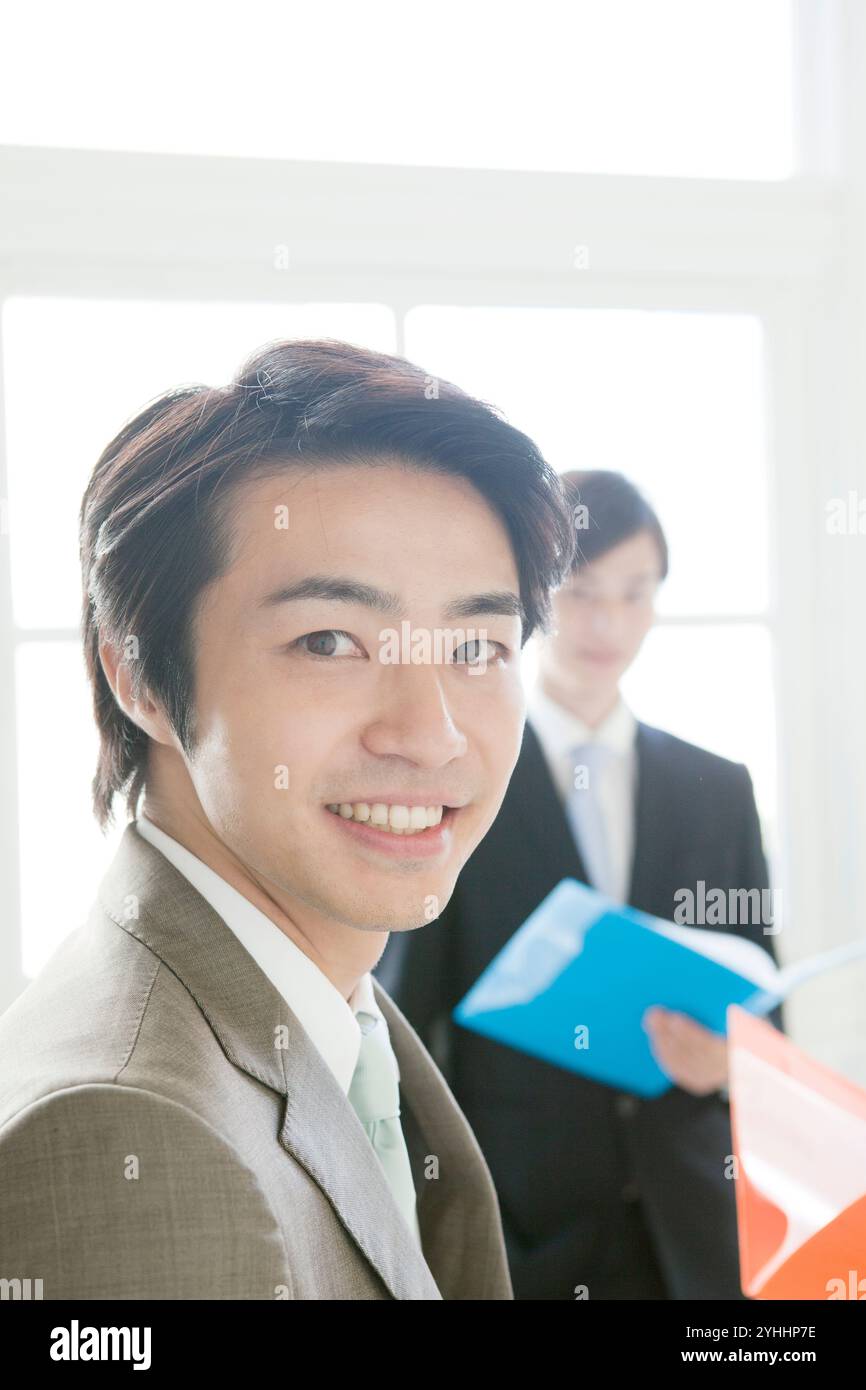 Employee stand hi-res stock photography and images - Alamy