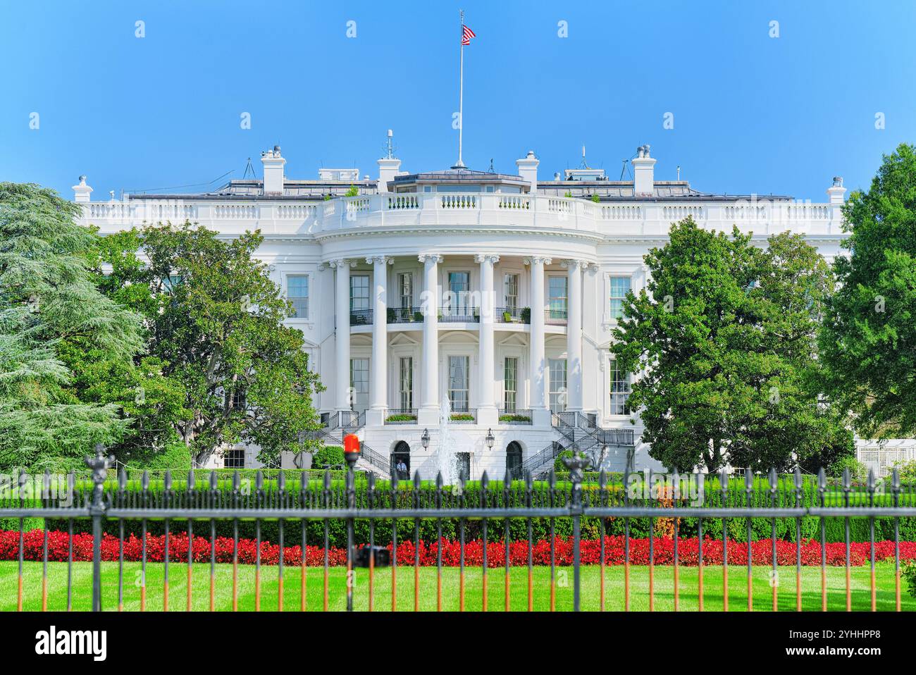The White House South Lawn. Near White House is Basketball Court ...