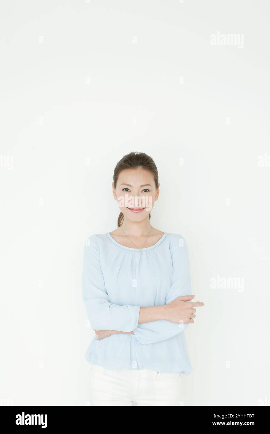 Young woman in her 20s Stock Photo - Alamy