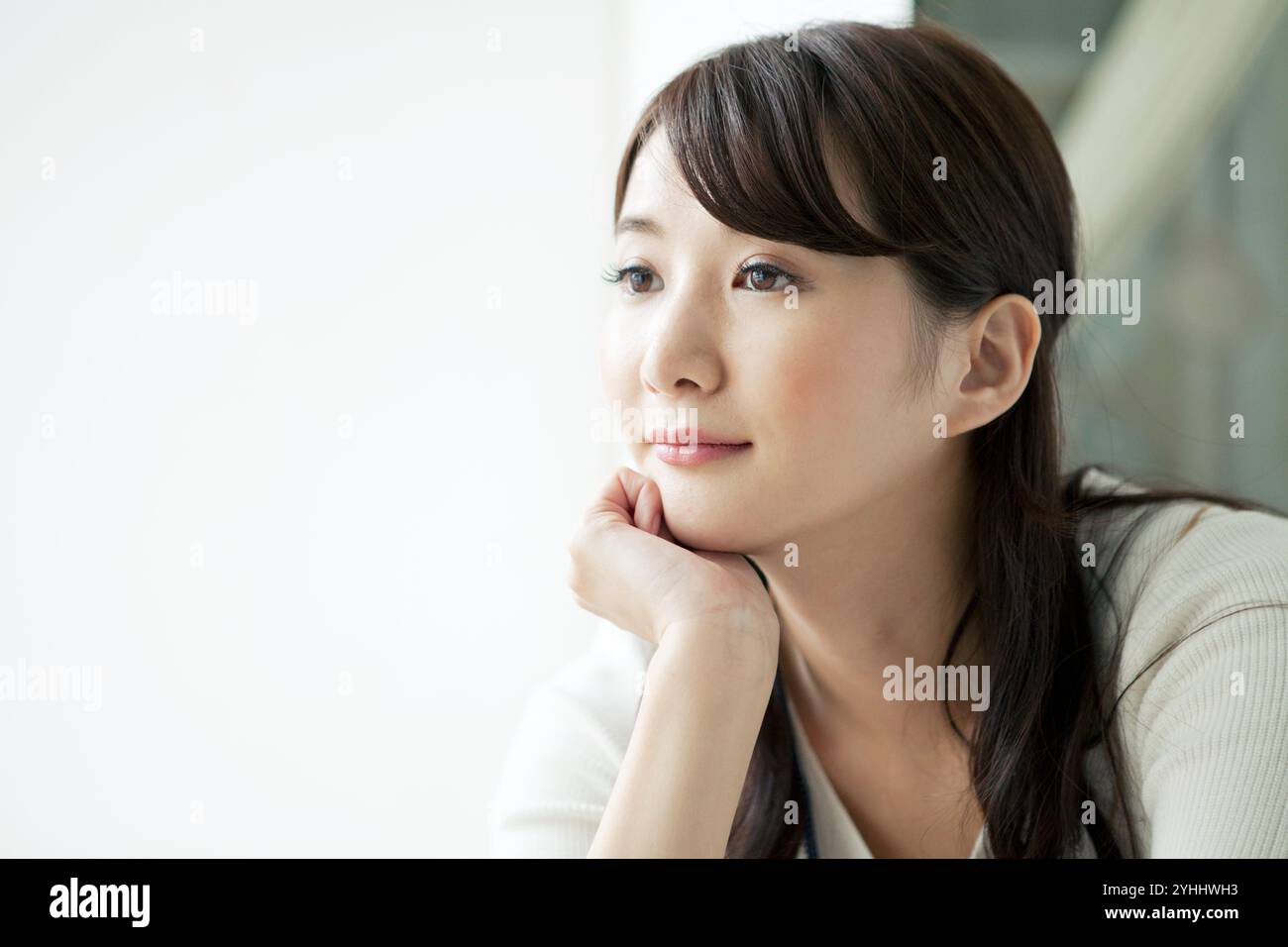 Woman in stylish bright hi-res stock photography and images - Alamy