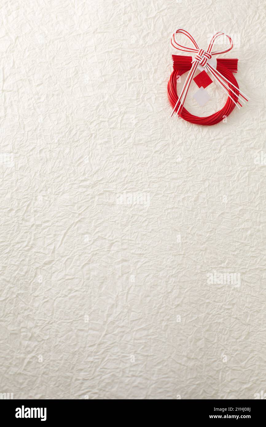 Small shimenawa hi-res stock photography and images - Alamy
