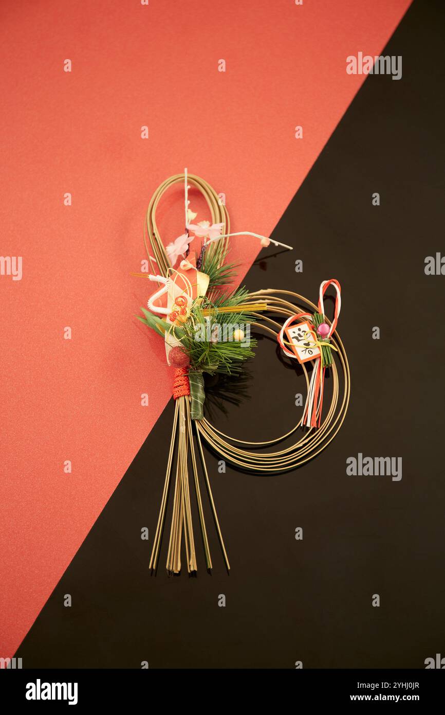 Shimenawa sacred rope hi-res stock photography and images - Alamy