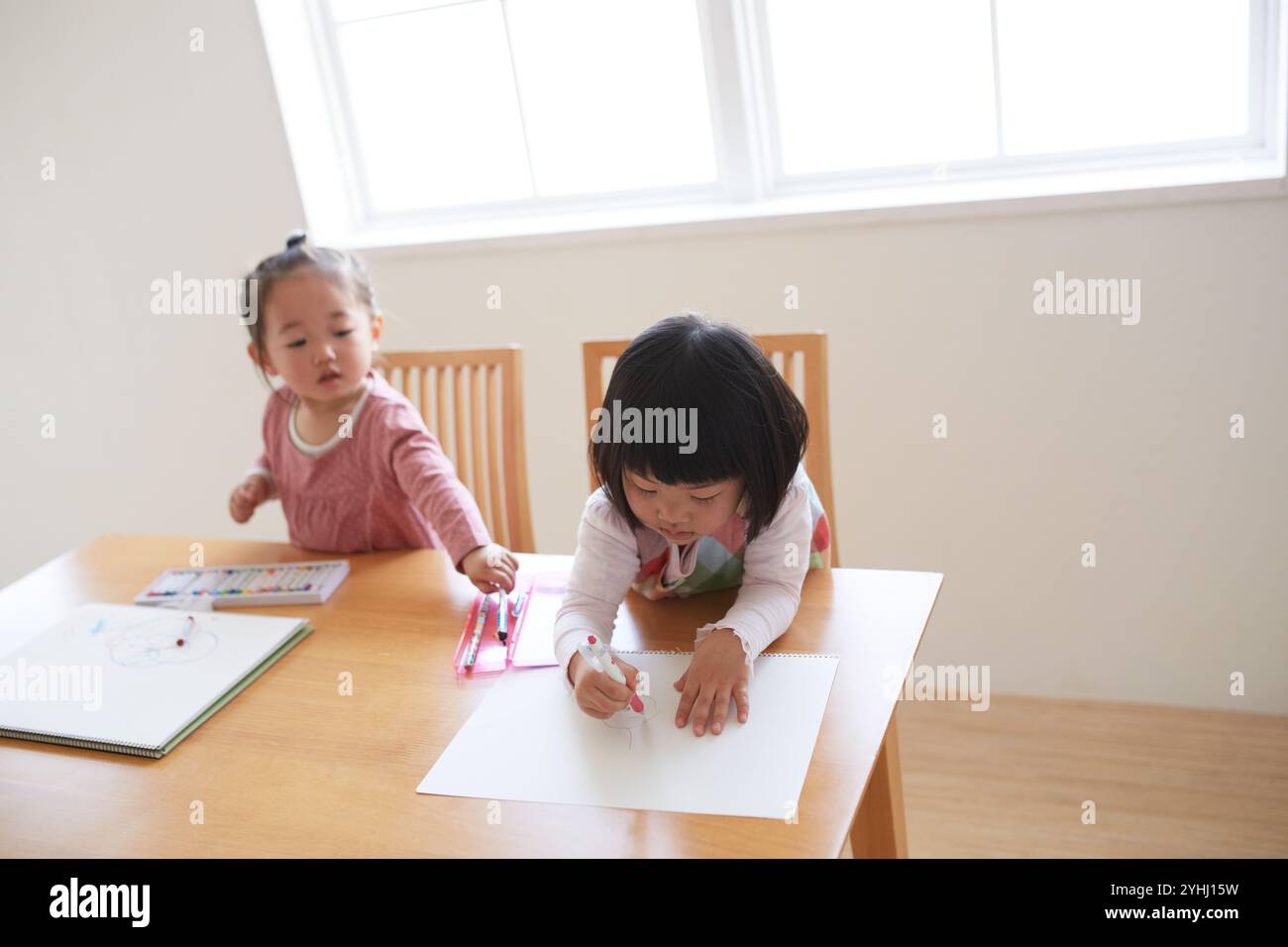 Lean on me 2015 hi-res stock photography and images - Alamy