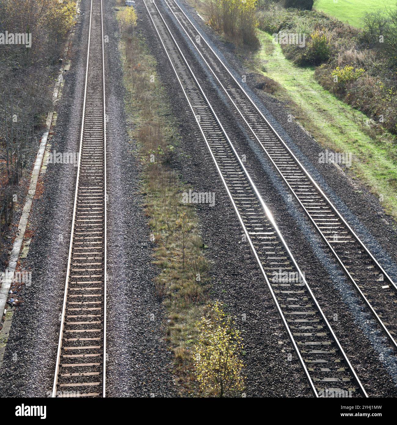 Diverging railway hi-res stock photography and images - Alamy