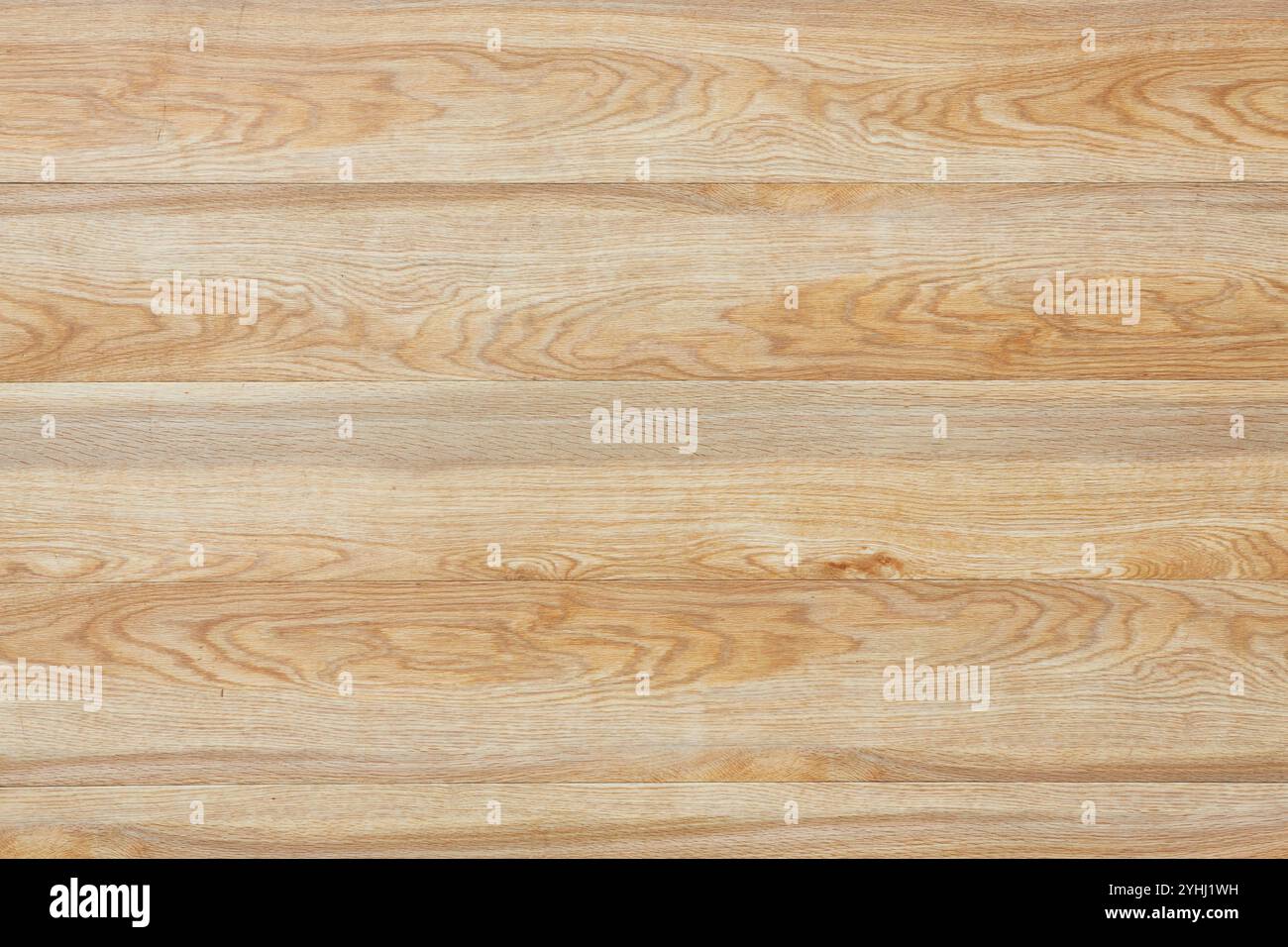 Light wood planks with prominent light wood grain Stock Photo - Alamy
