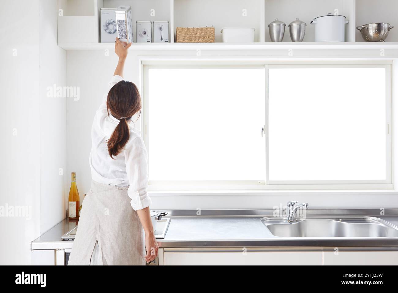 Taking items hi-res stock photography and images - Alamy