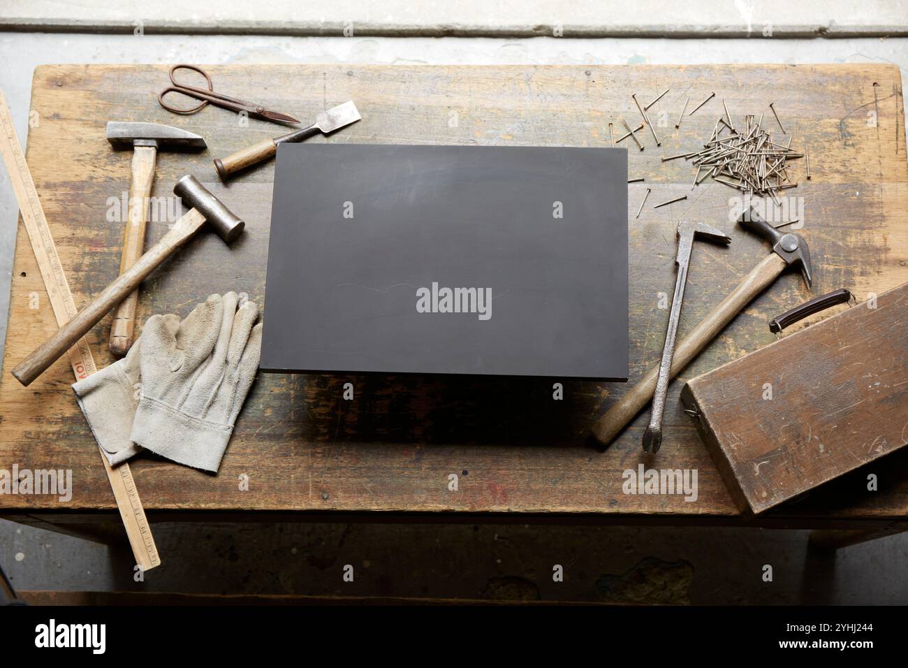 Dangerous tools hi-res stock photography and images - Alamy