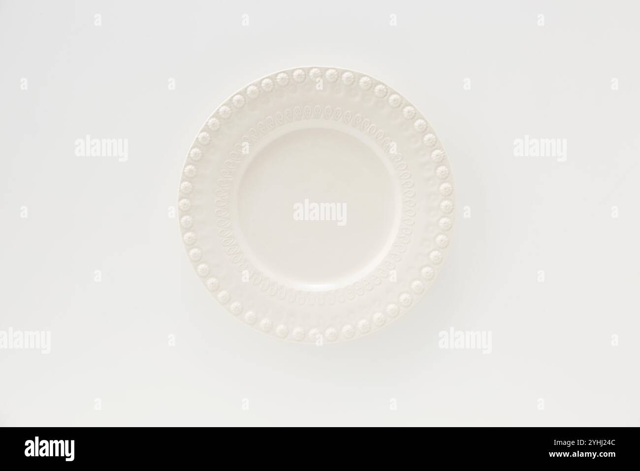 Top angle view plate hi-res stock photography and images - Alamy