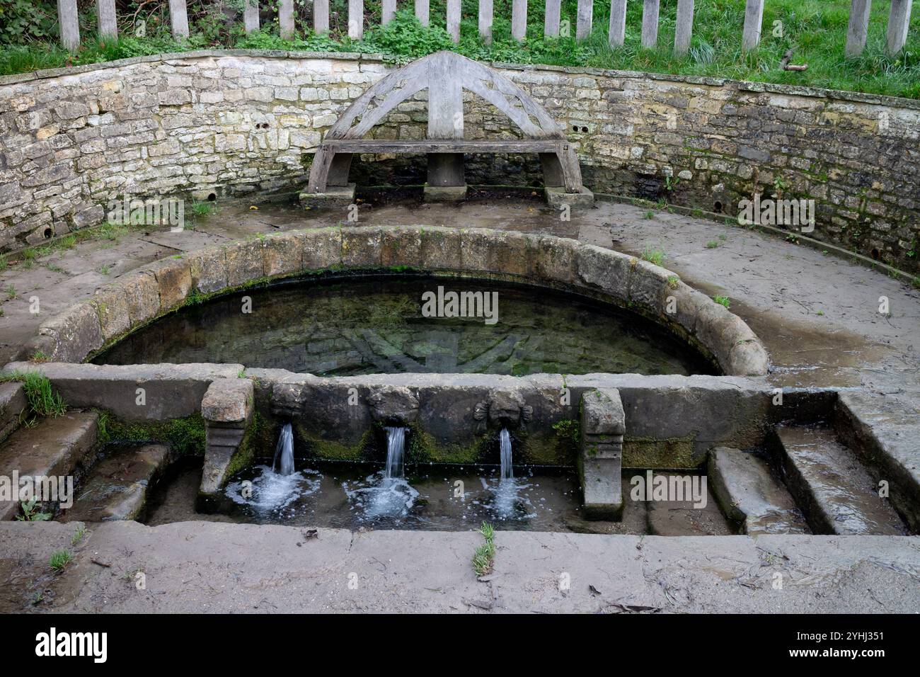The Holy Well, Southam, Warwickshire, England, UK Stock Photo - Alamy