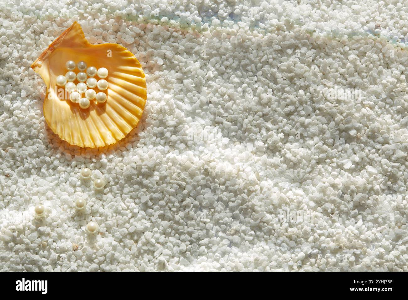 Underwater image with ripples on white gravel, pearls and shells Stock ...