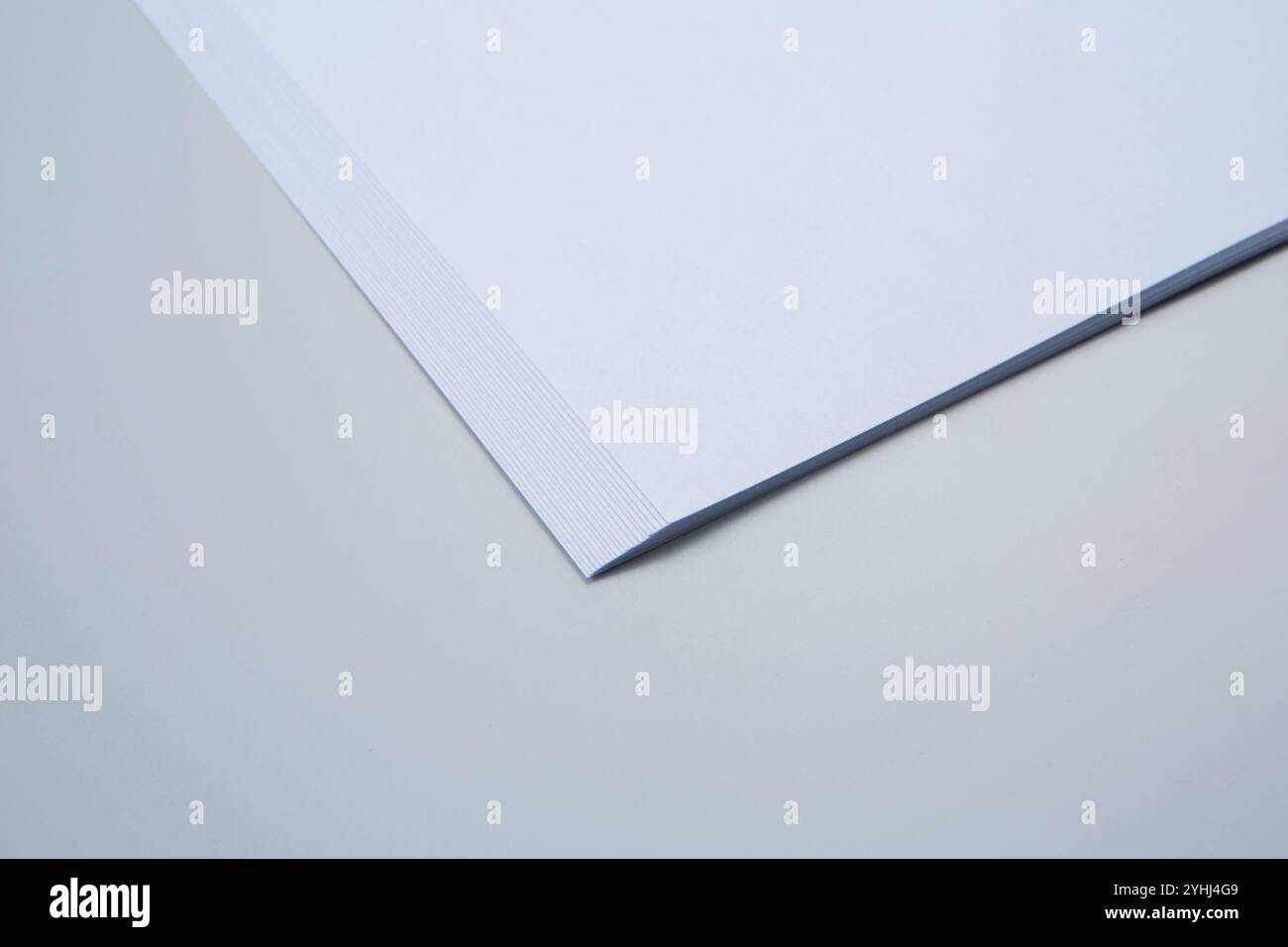 Stacks of white copy paper Stock Photo - Alamy