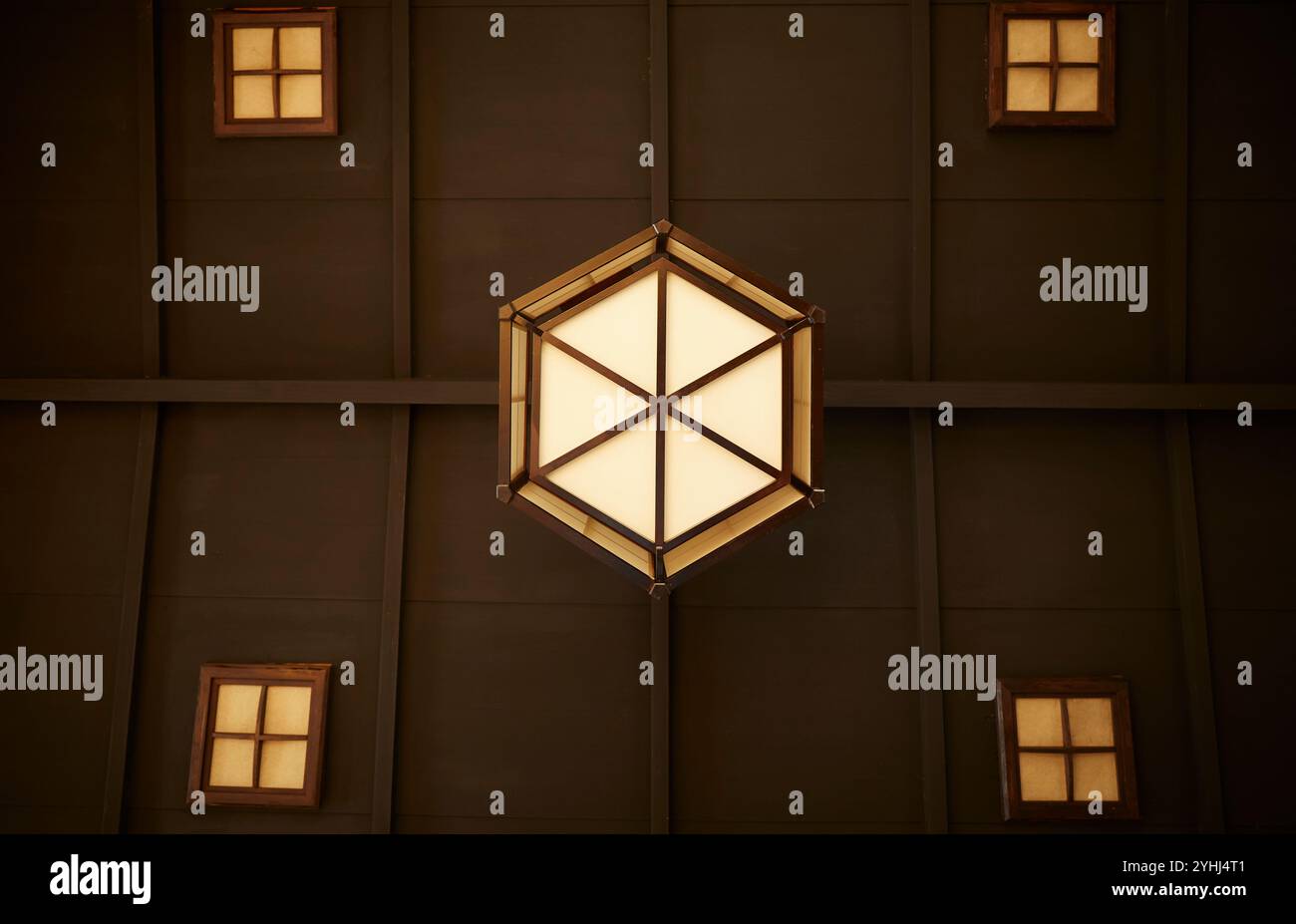 Radial wooden ceiling hi-res stock photography and images - Alamy