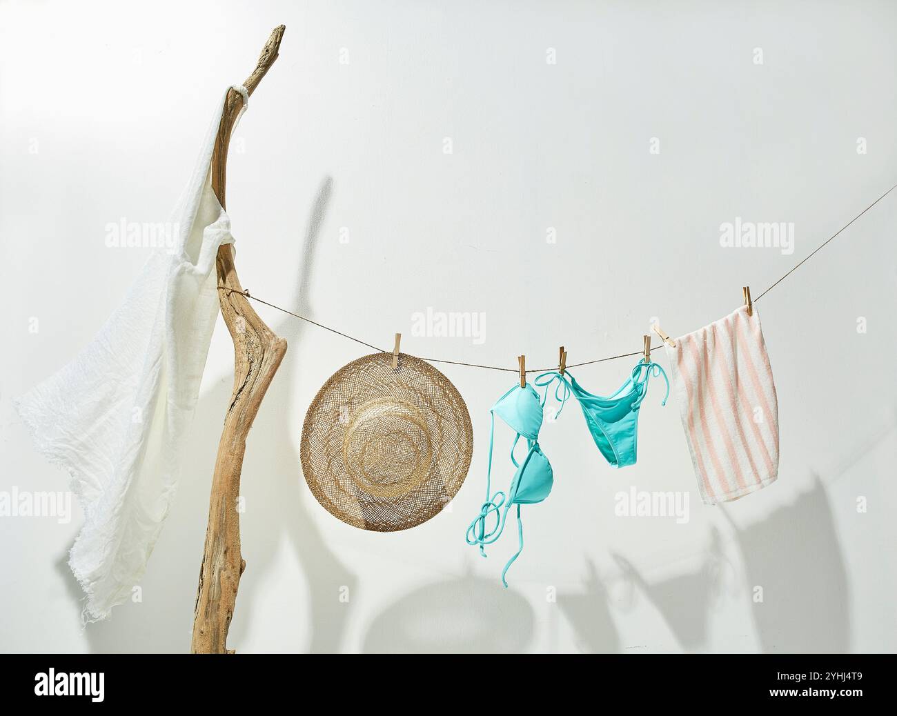 String bikini hi-res stock photography and images - Alamy