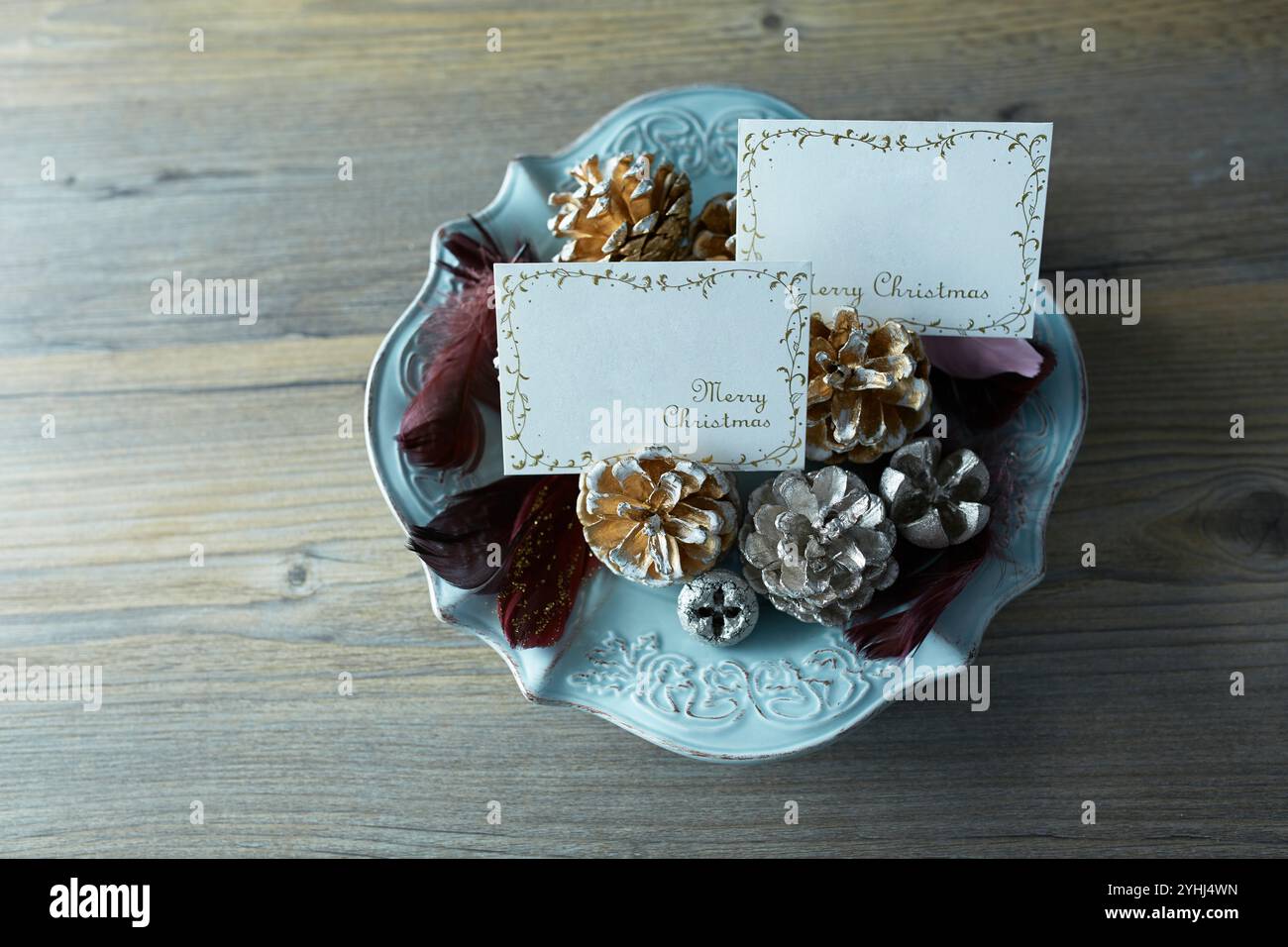 Stand christmas hi-res stock photography and images - Alamy