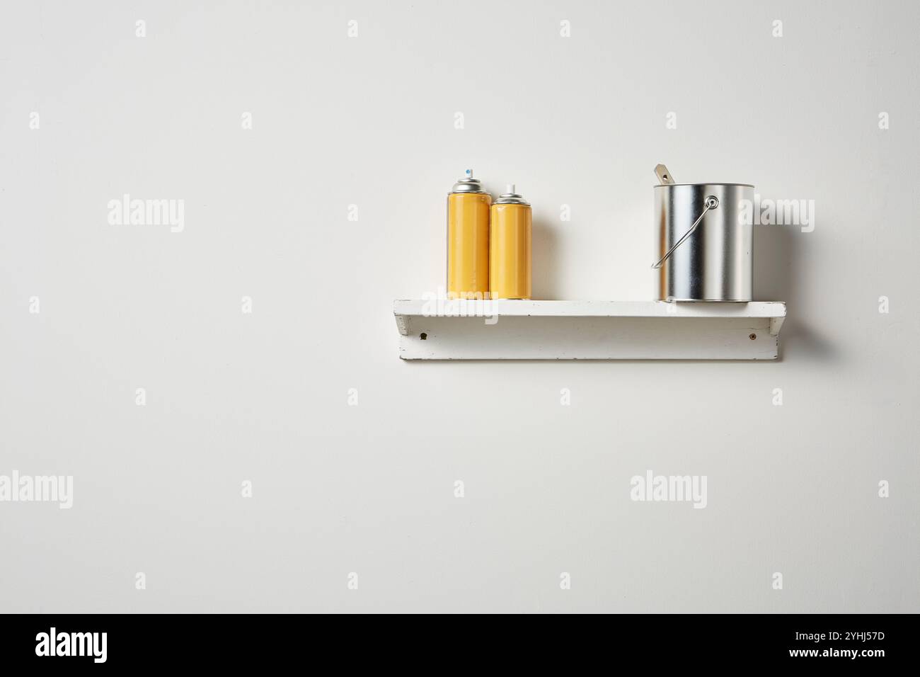 Spray can display hi-res stock photography and images - Alamy