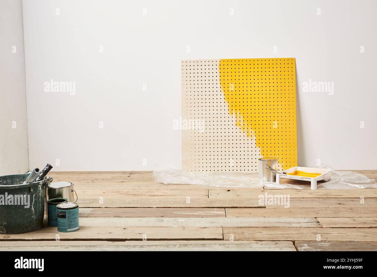 Perforated panel hi-res stock photography and images - Alamy