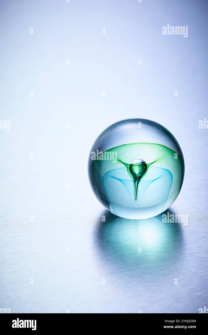 Glass gradient hi-res stock photography and images - Alamy
