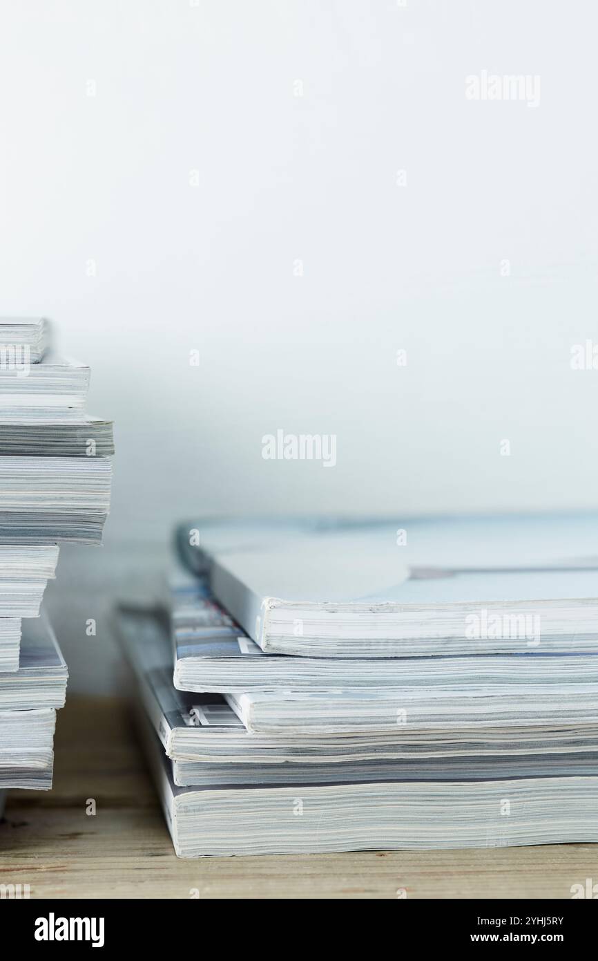 Heavy load magazines hi-res stock photography and images - Alamy