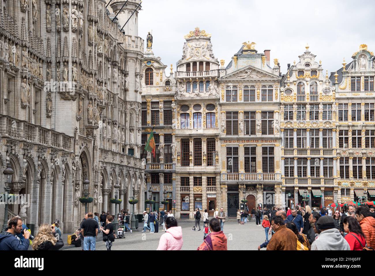 Brabantine Gothic Hotel de Ville de Bruxelles / Stadhuis van Brussel ...