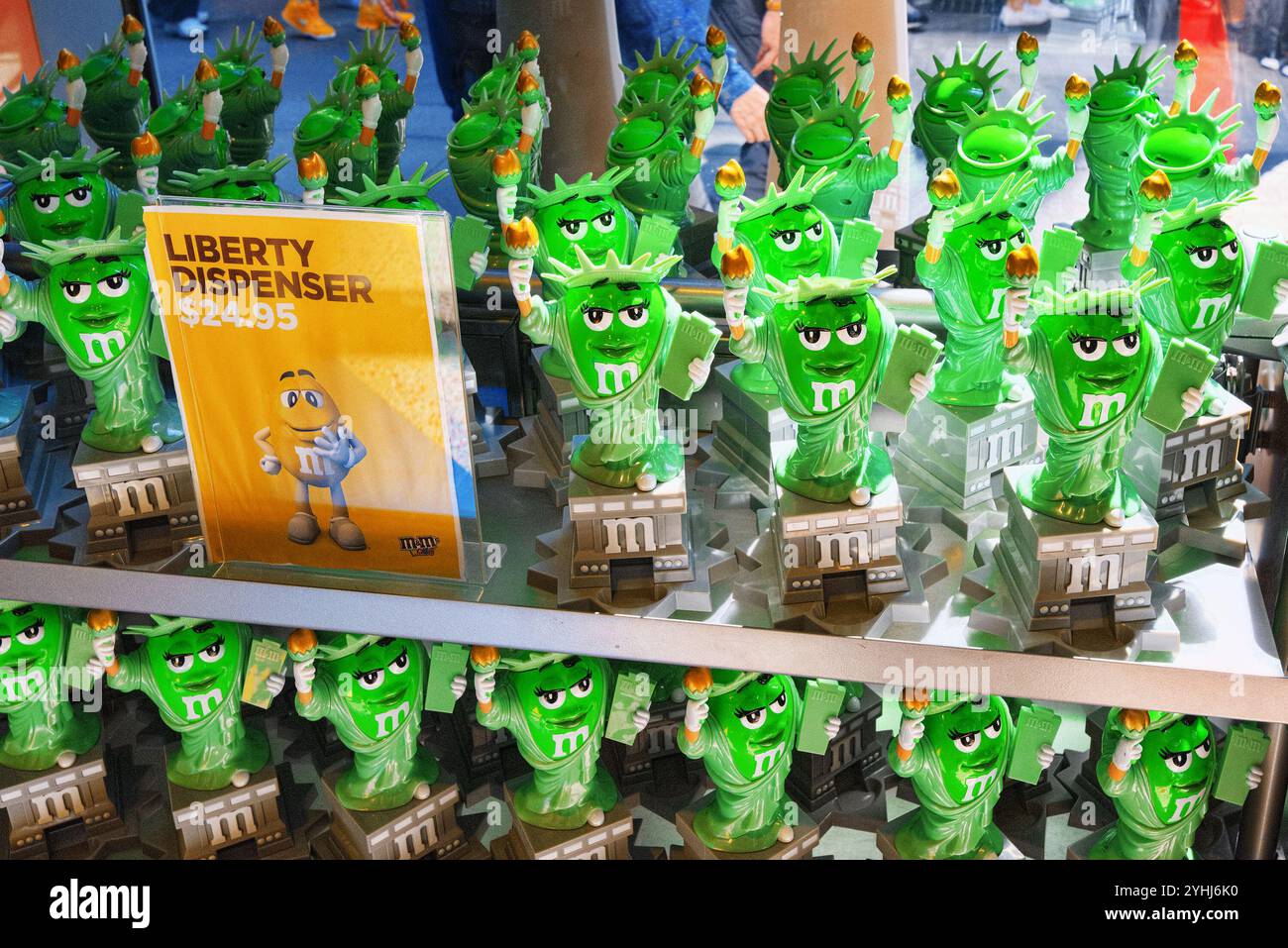 New York, USA- August 14, 2017 : Inside Candy Store M&M's in New York ...