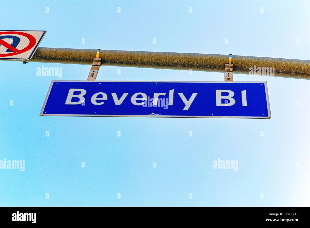 Aerial view beverly hills road hi-res stock photography and images - Alamy