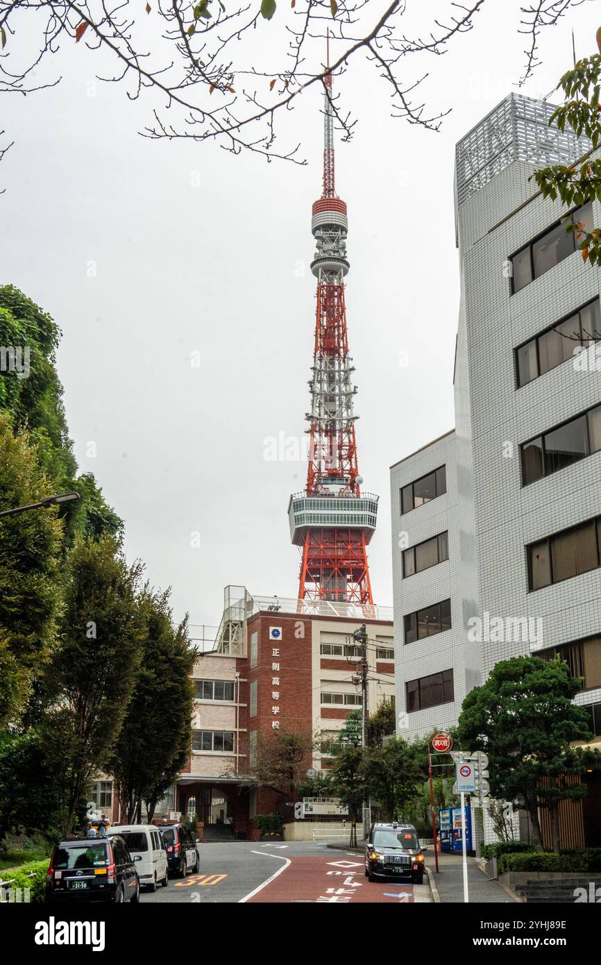 Tokyo tower monument world hi-res stock photography and images - Alamy