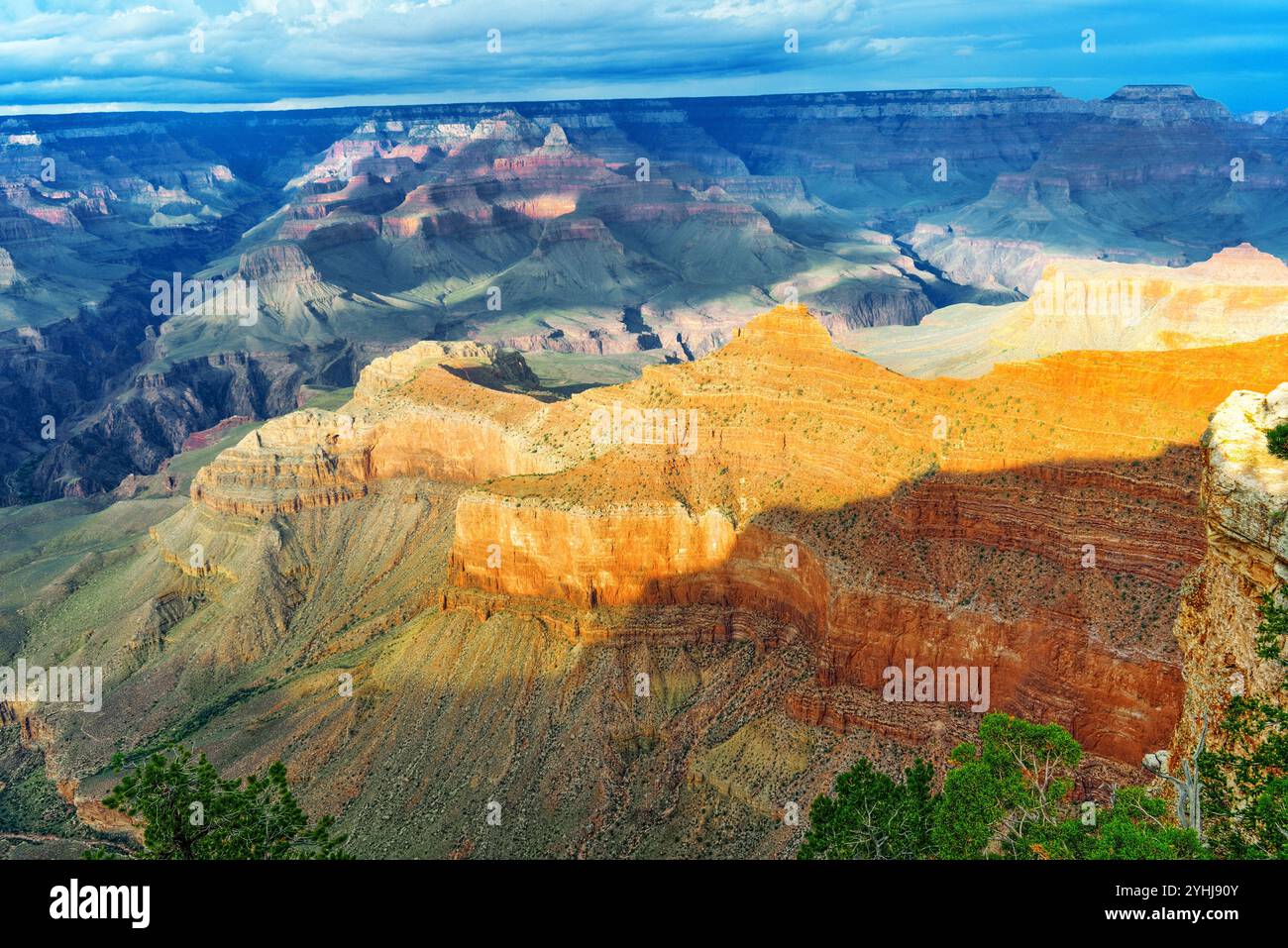 Amazing natural geological formation - Grand Canyon in Arizona ...