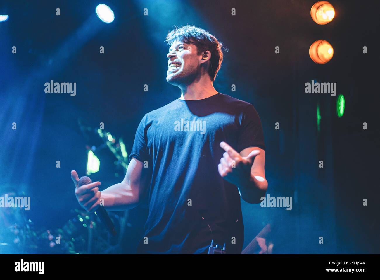 Jonah nilsson performs on stage hi-res stock photography and images - Alamy