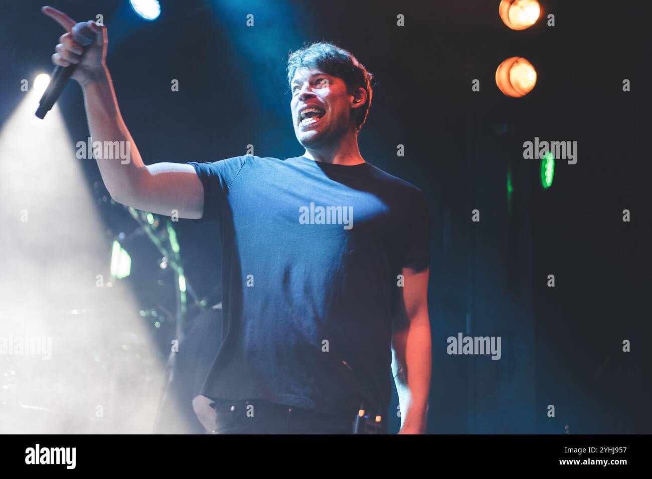 Jonah nilsson performs on stage hi-res stock photography and images - Alamy