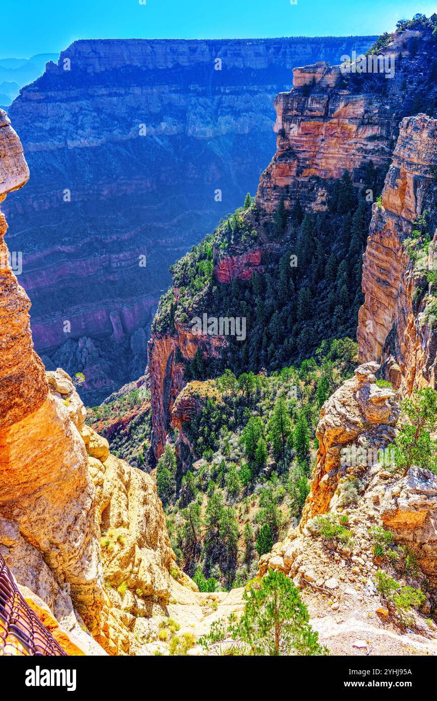 Amazing natural geological formation - Grand Canyon in Arizona ...