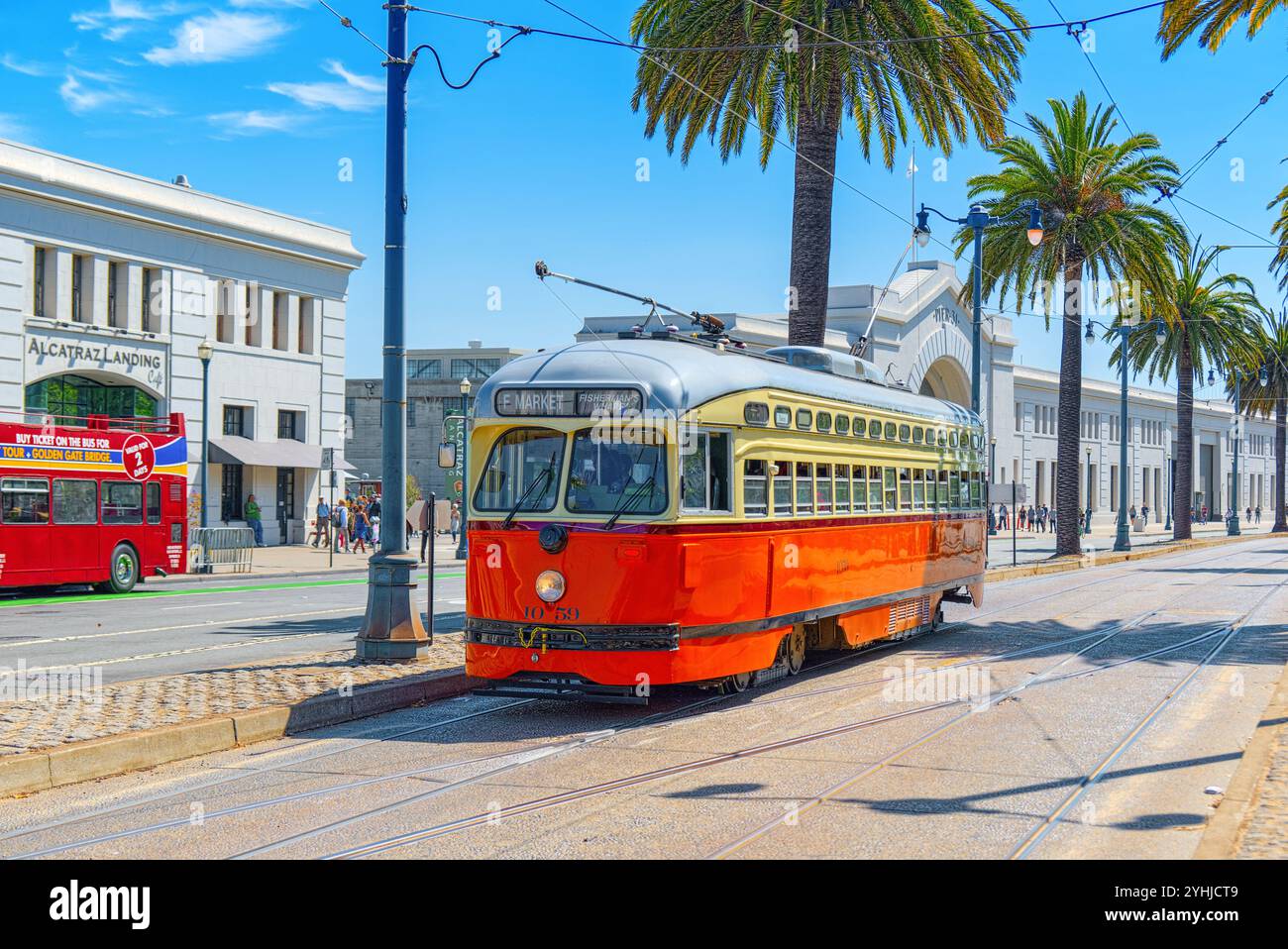 San Francisco, California, USA - September 09, 2018: Famous city trams ...