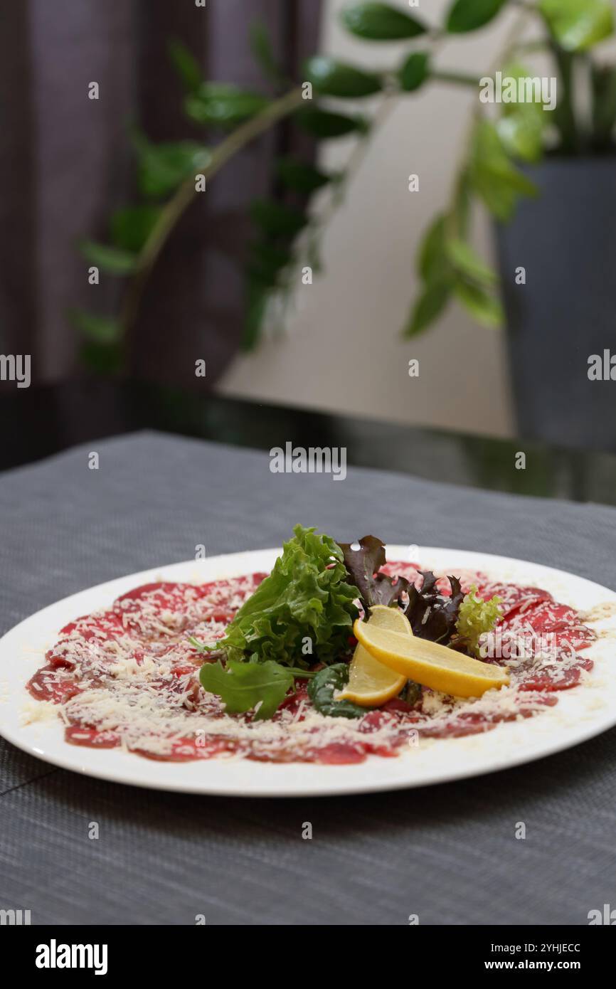 Plate cold cuts hi-res stock photography and images - Alamy