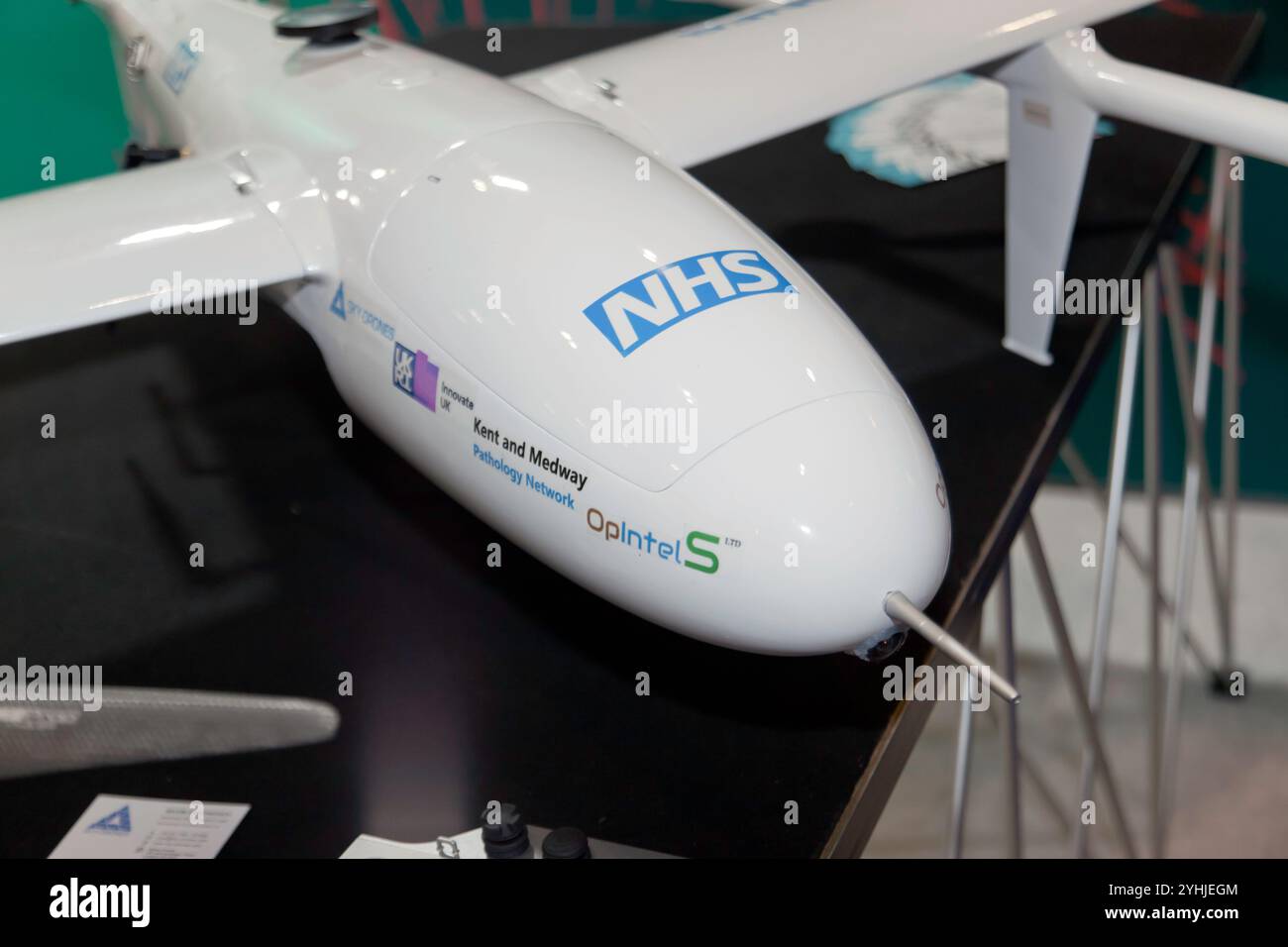 Deliver to remote locations hi-res stock photography and images - Alamy