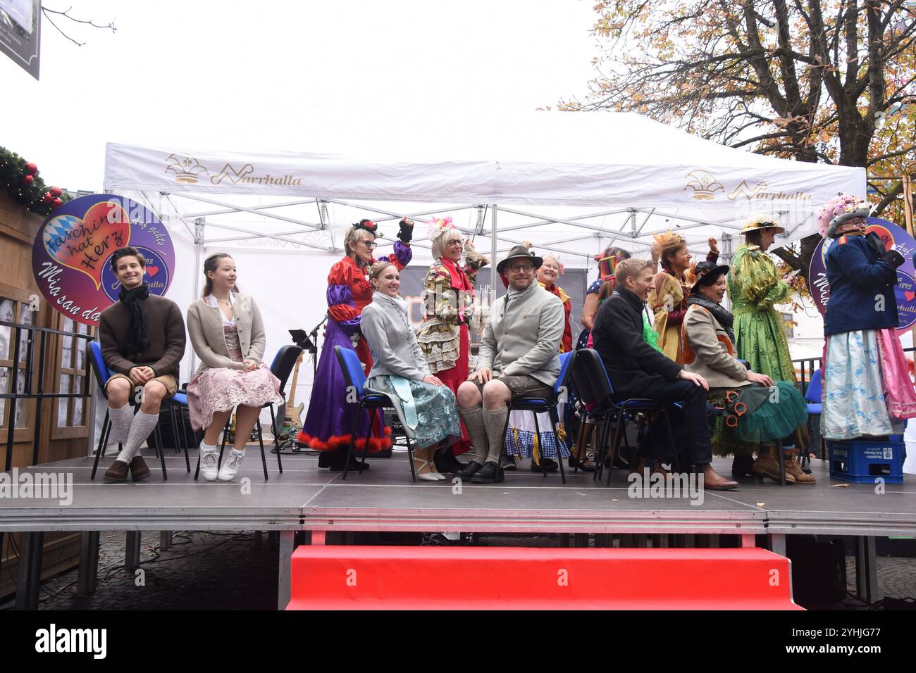 Marktweiber Tanz mit Dominik Krause Buergermeister. Jacqueline ...
