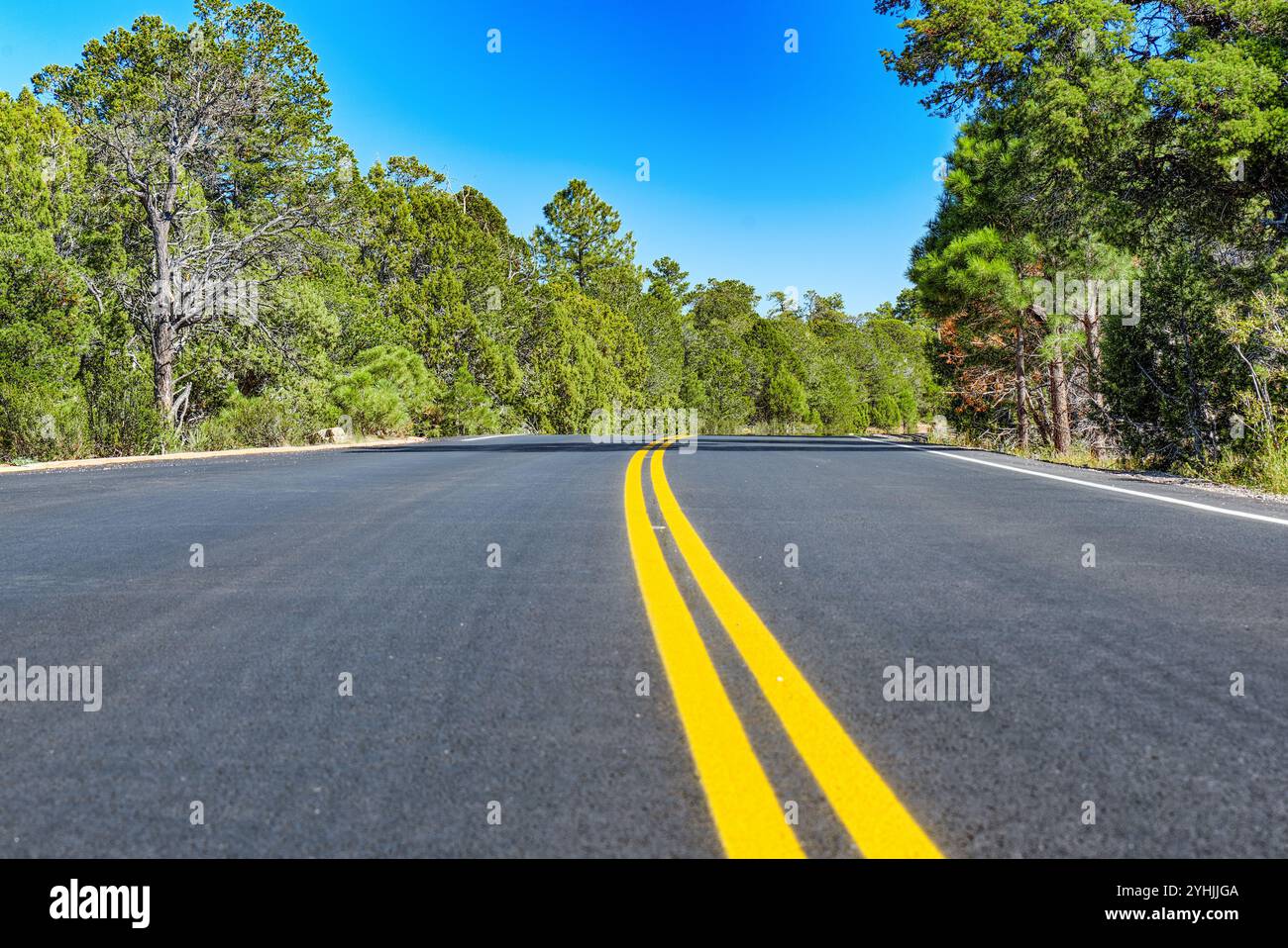 American asphalt hi-res stock photography and images - Alamy