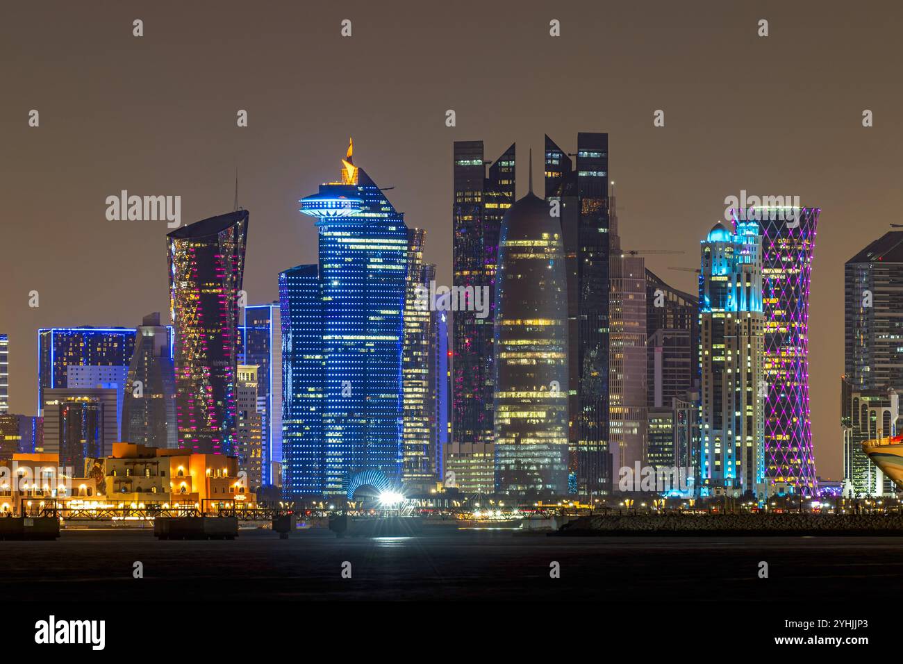Doha katara beach capital qatar hi-res stock photography and images - Alamy