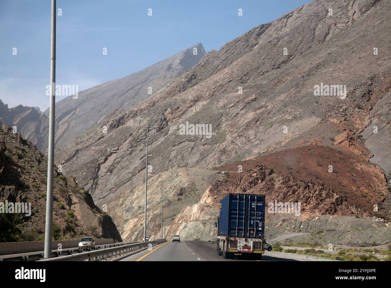 route 15 highway oman middle east Stock Photo - Alamy