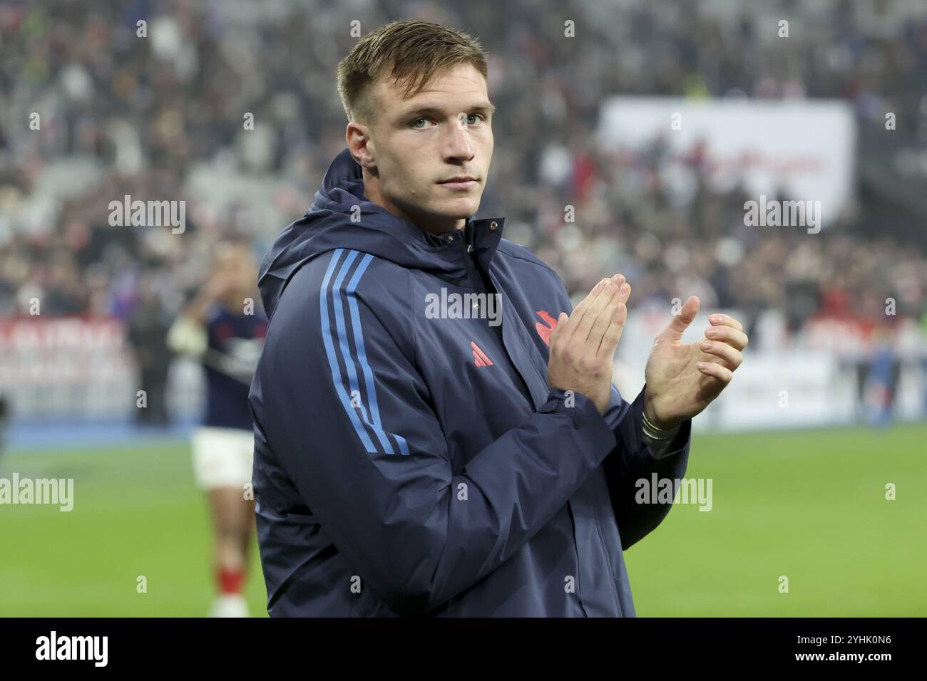 Leo Barre of France salutes the supporters following the Autumn Nations ...