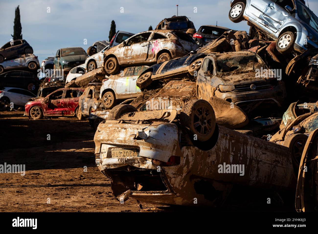 Flooded cars after flood hi-res stock photography and images - Alamy