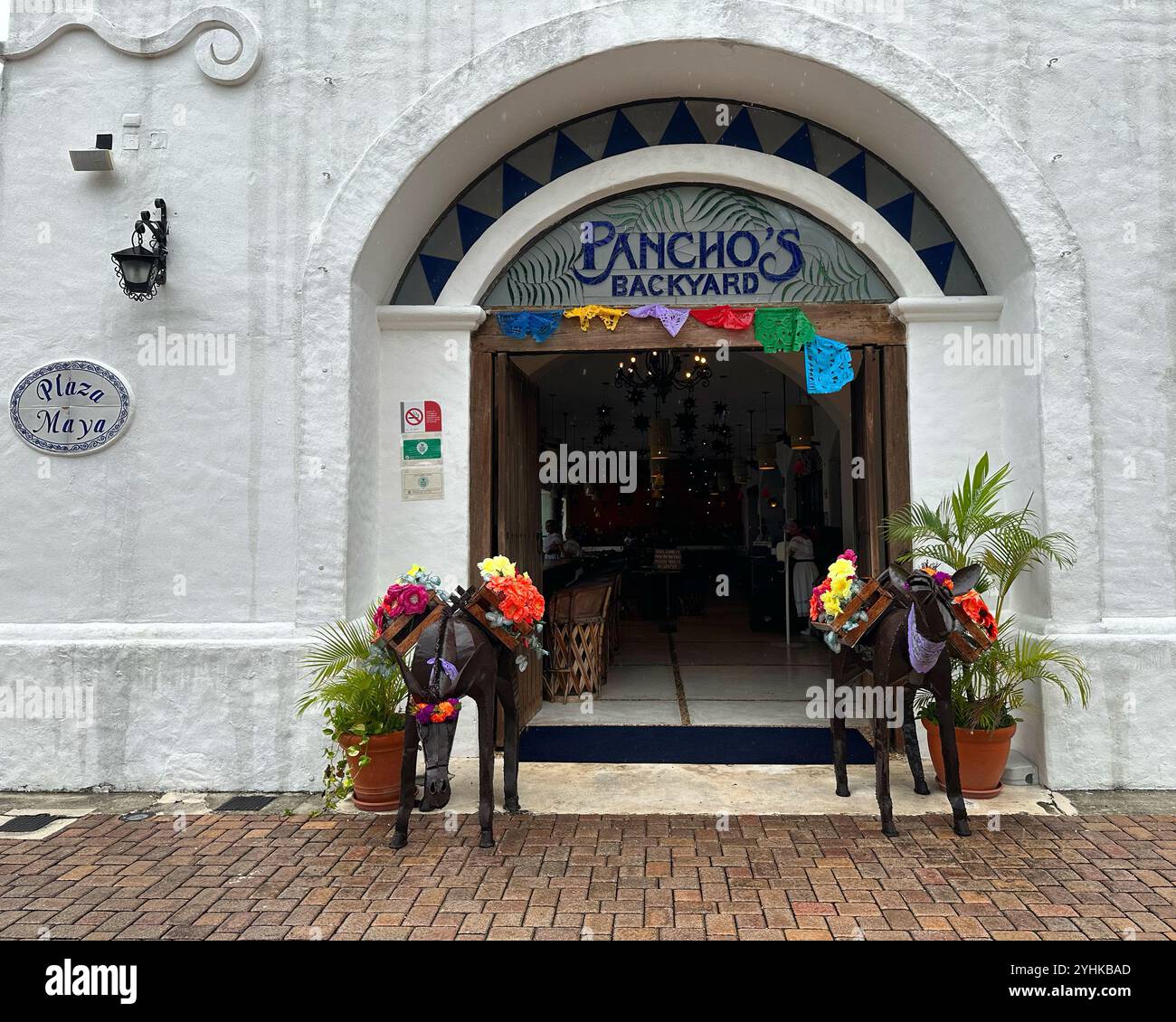 Donkey statues, Pancho's Backyard restaurant, Puerta Maya, Cozumel ...