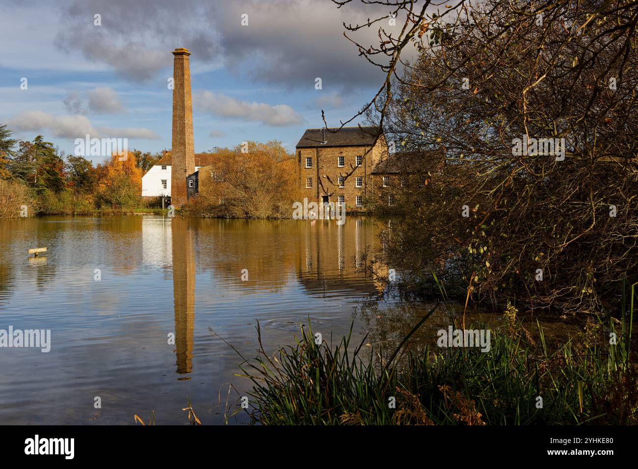 The Mill pond and mill at Tonge Sittingbourne in Kent Stock Photo - Alamy