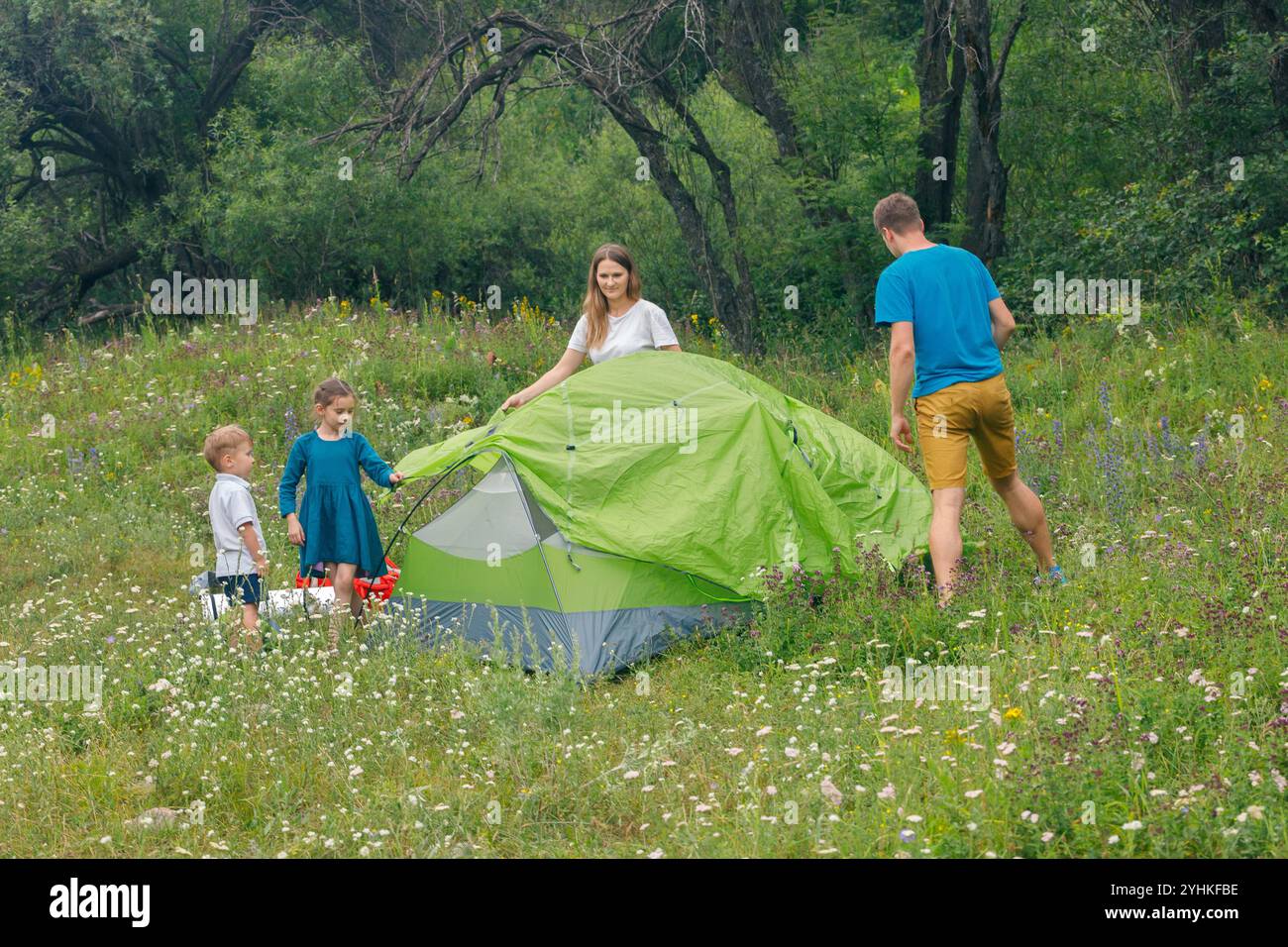 Children setting up for a play hi-res stock photography and images - Alamy