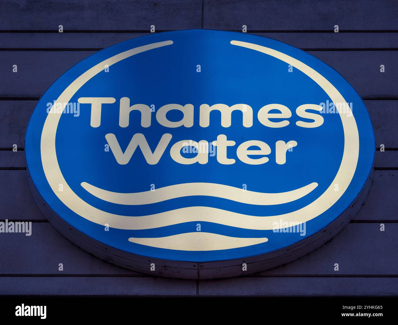 Thames Water Logo, Water Industry Company, Clearwater House, Reading ...