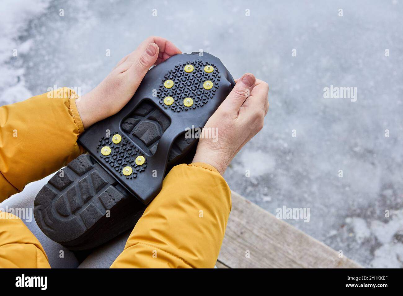 Ice cleats for shoes, rubber winter traction over boots, snow grips to ...