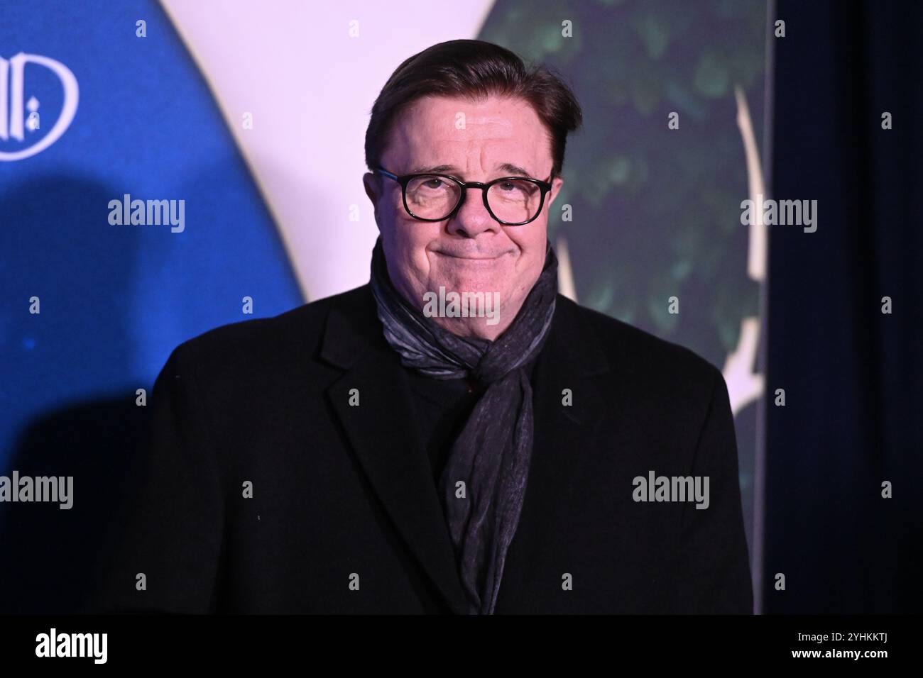 Nathan lane red carpet hi-res stock photography and images - Alamy